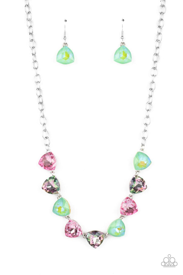 Paparazzi Dreamy Drama Iridescent Green Necklace | CarasShop